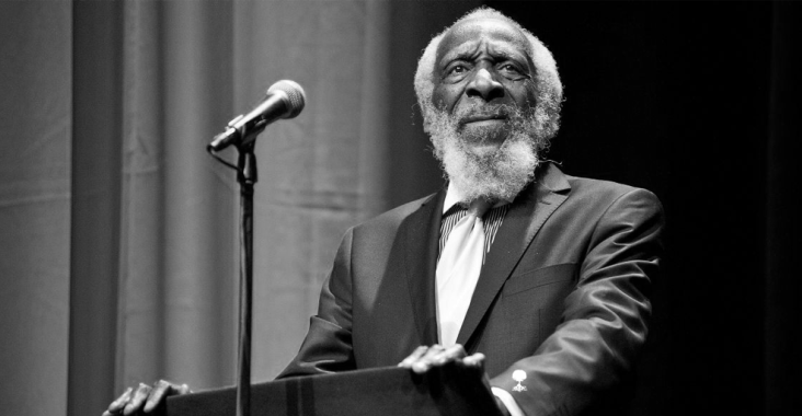 Dick Gregory: Comedian, civil rights activist dies at 84 - Trending News