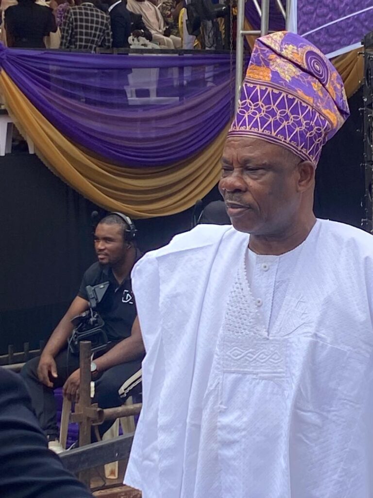 Pictorial: Amosun Arrives Olubadan Coronation Ceremony