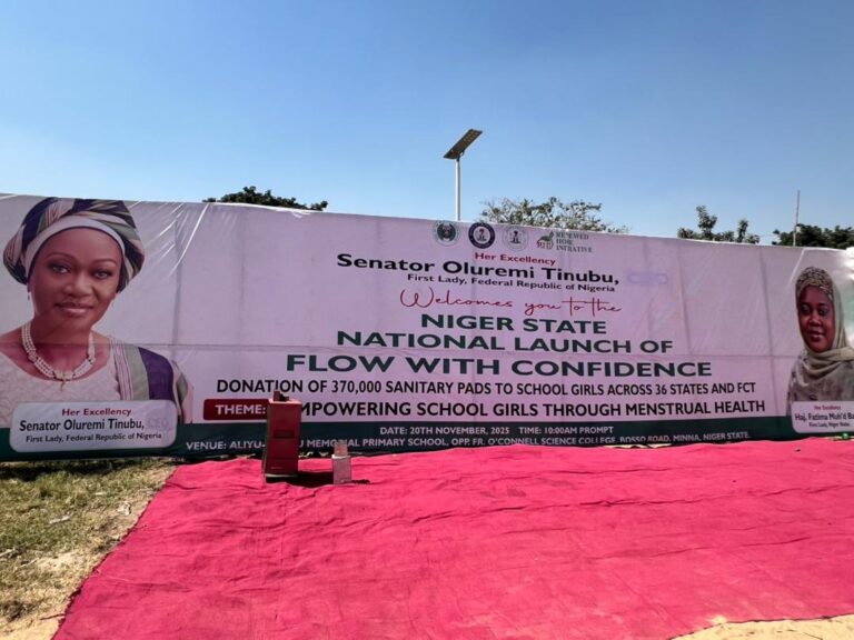 Niger State First Lady Flags Off Distribution Of 10000 Sanitary Packs ...